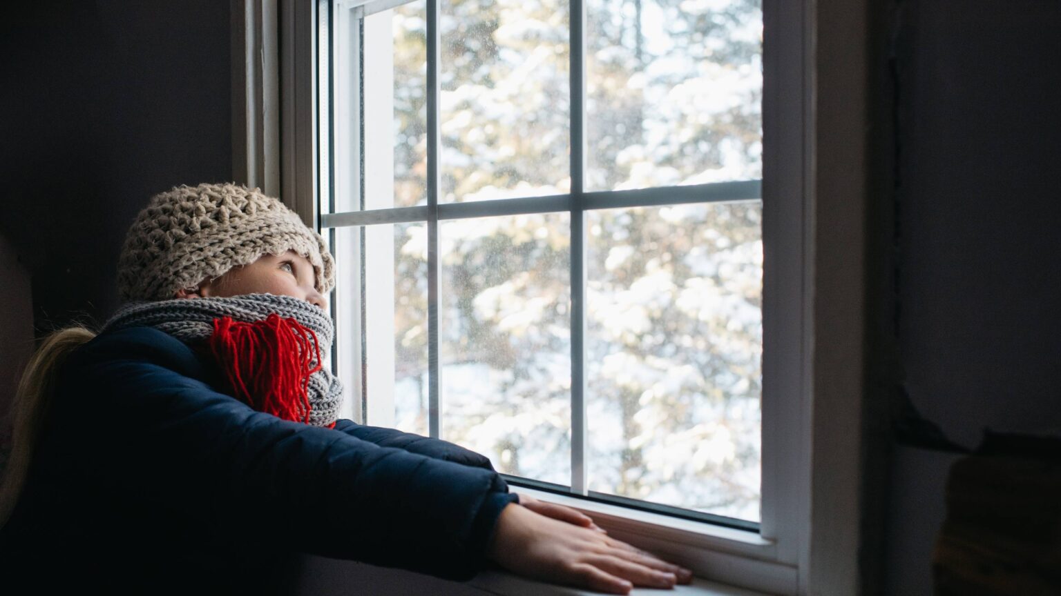 How To Unstick A Window From The Inside - Constructor idea